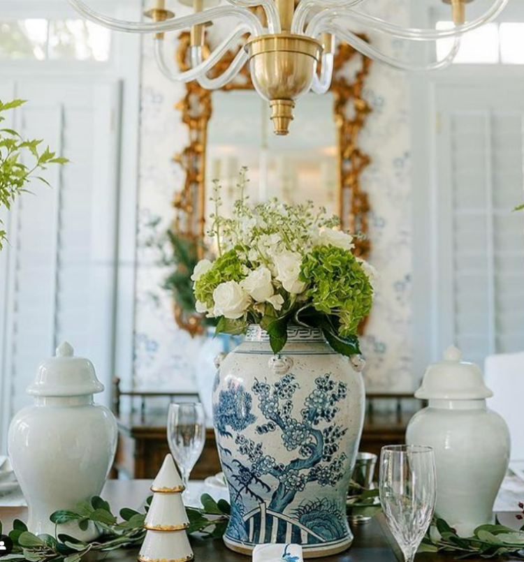 Elegant Ways To Decorate Using Ginger Jars